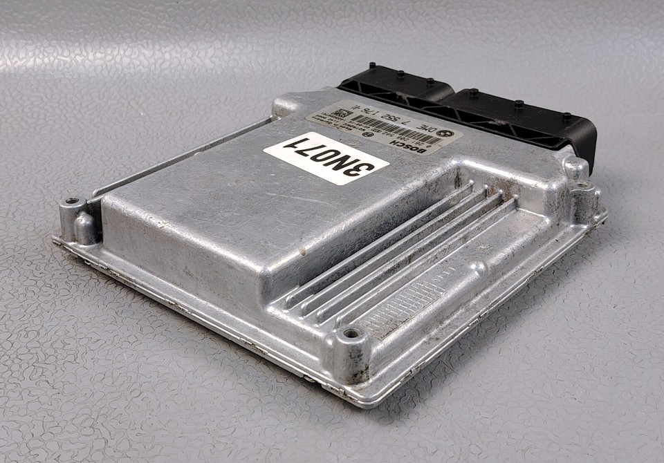 BMW E87 E90 120i 320i N46 ECU ENGINE CONTROL MODULE ECM 0261208582 ...