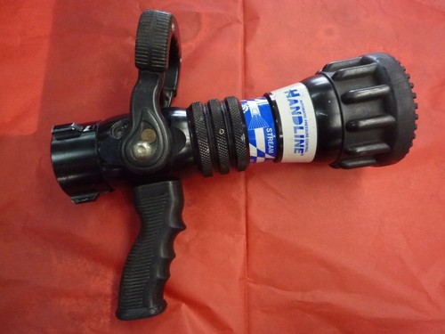 Handline DUALFORCE W/GRIP 1.5"F 95-300 GPM @ 100 PSI DUAL PR Auto ...