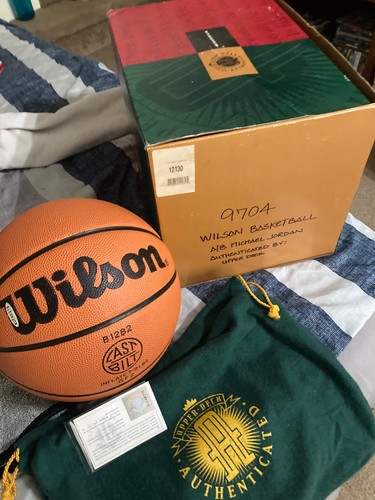 Michael Jordan Signed Wilson Basketball , UDA Authenticated, Box, COA ...