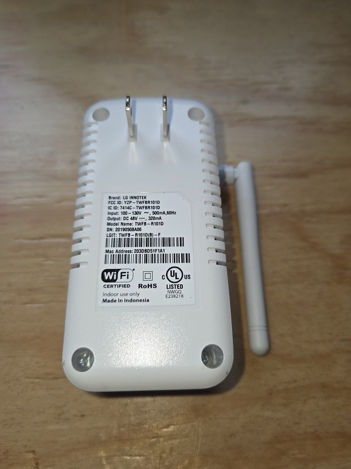 Two LG INNOTEK TWFB-R101D POE to WIFI Bridges | eBay