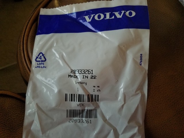 Genuine Volvo Gasket Voe 20933261 for sale online | eBay