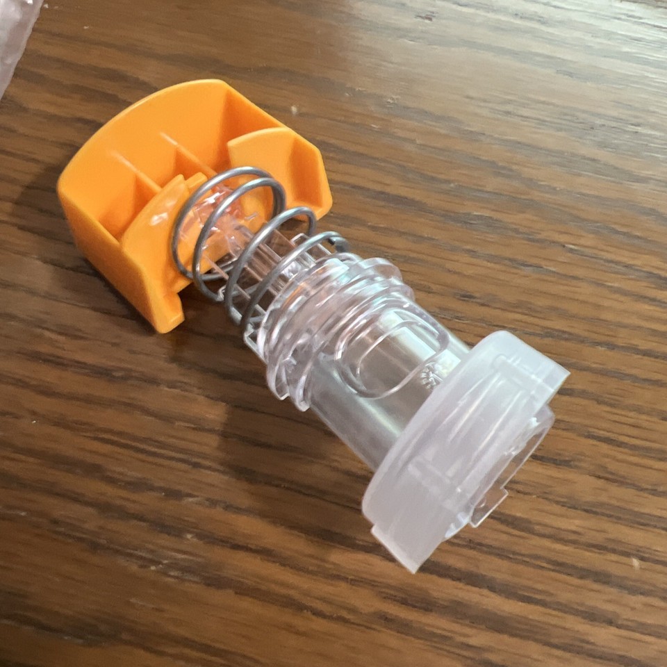 GEHLS DISPENSER PUSH VALVE CHEESE CHILI DISPENSER Lot of 2 | eBay