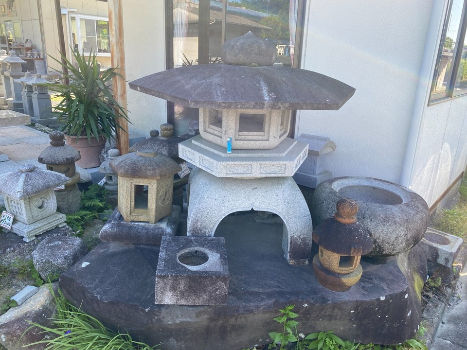 Pink Gray Stone Lantern Tourou Miniature Granite Japanese Garden ...