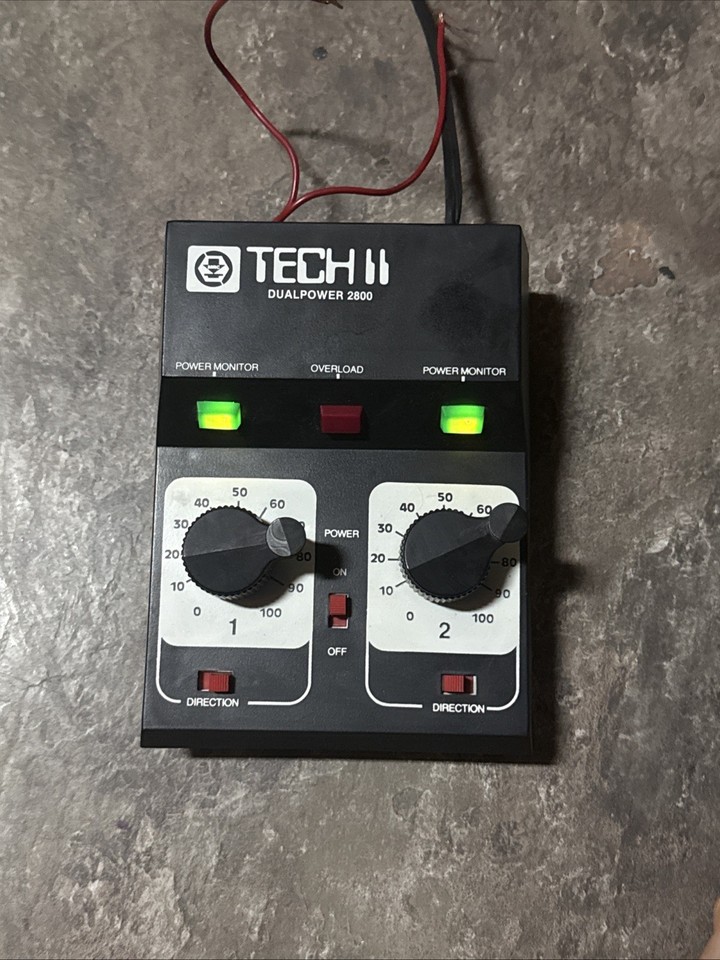 MRC Tech II Dual Power 2800 DC Train Controller HO N Scale Transformer ...