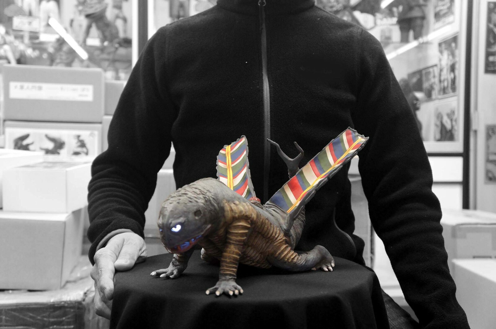 Ultraman Kaiju Kemular Art Statue 30 cm Posion Gas Monster 毒ガス怪獣 ケムラー ...