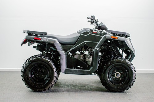 Black Tracker Off Road 300 with 150 Miles available now! | eBay