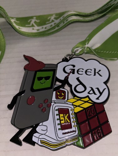 Geek Day 5K Large Medal Run Running Finisher Award Gameboy Cube Puzzle ...