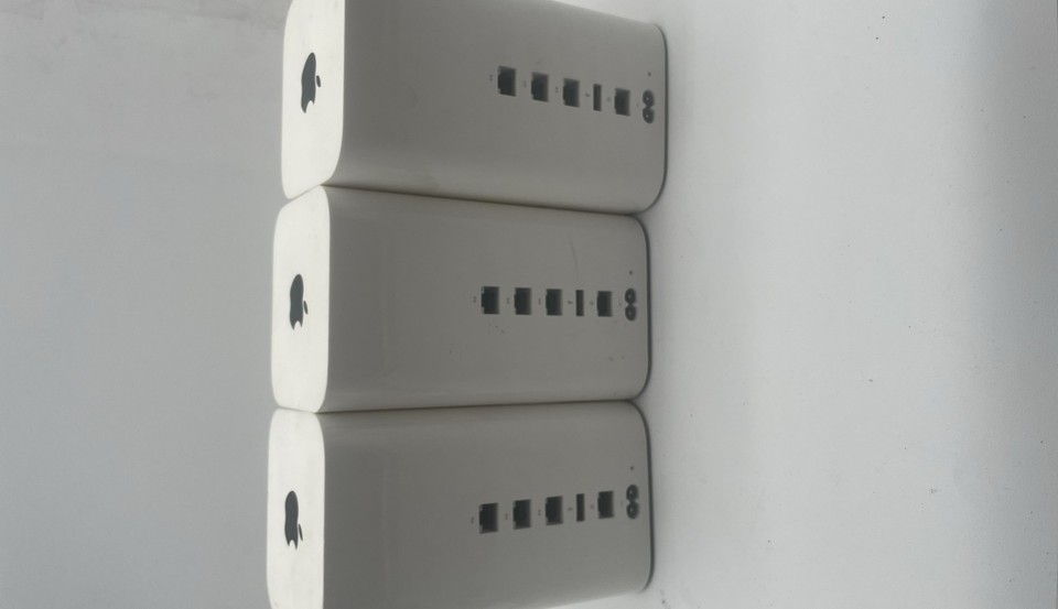 Apple AirPort Extreme Wireless Routers A1521 Tower Lot Of 3 | eBay