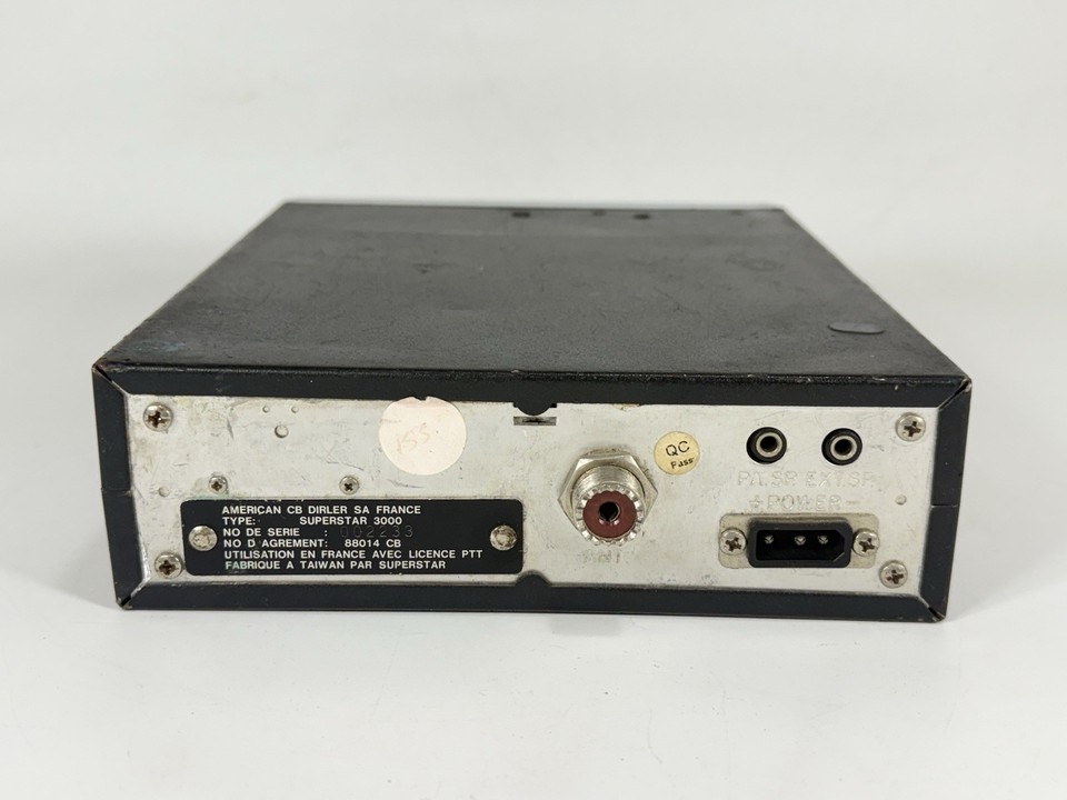 Super Star 3000 - 40-Channel CB Radio with RF-Power Meter - Power On ...