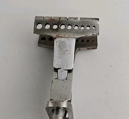 QUALITY WATCHMAKERS HAND TONGS BROACHING HANDS TOOL 9 hole Germany | eBay