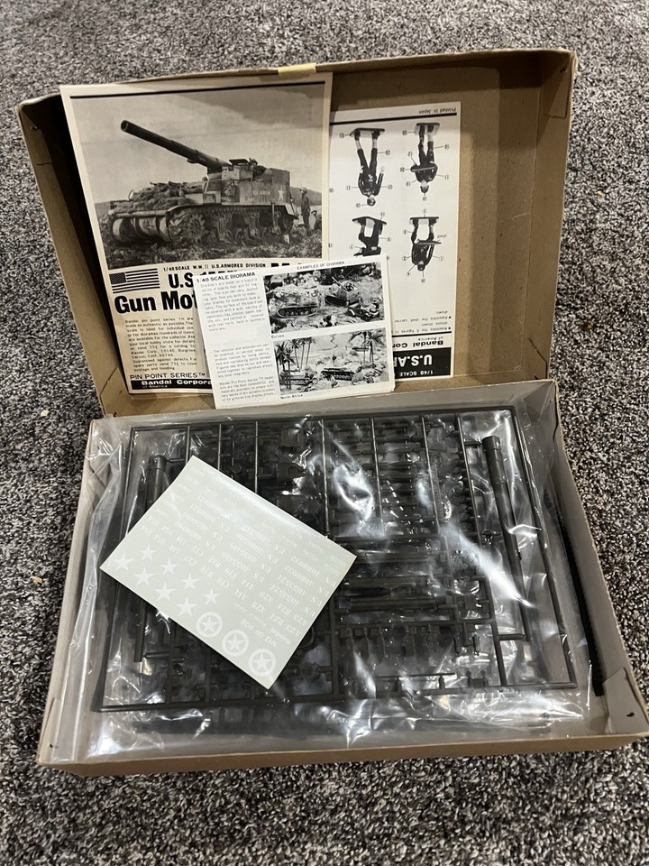 Bandai U.S. 155m/m Gun Motor Carriage M12 Tank 1:48 Scale Model Kit ...