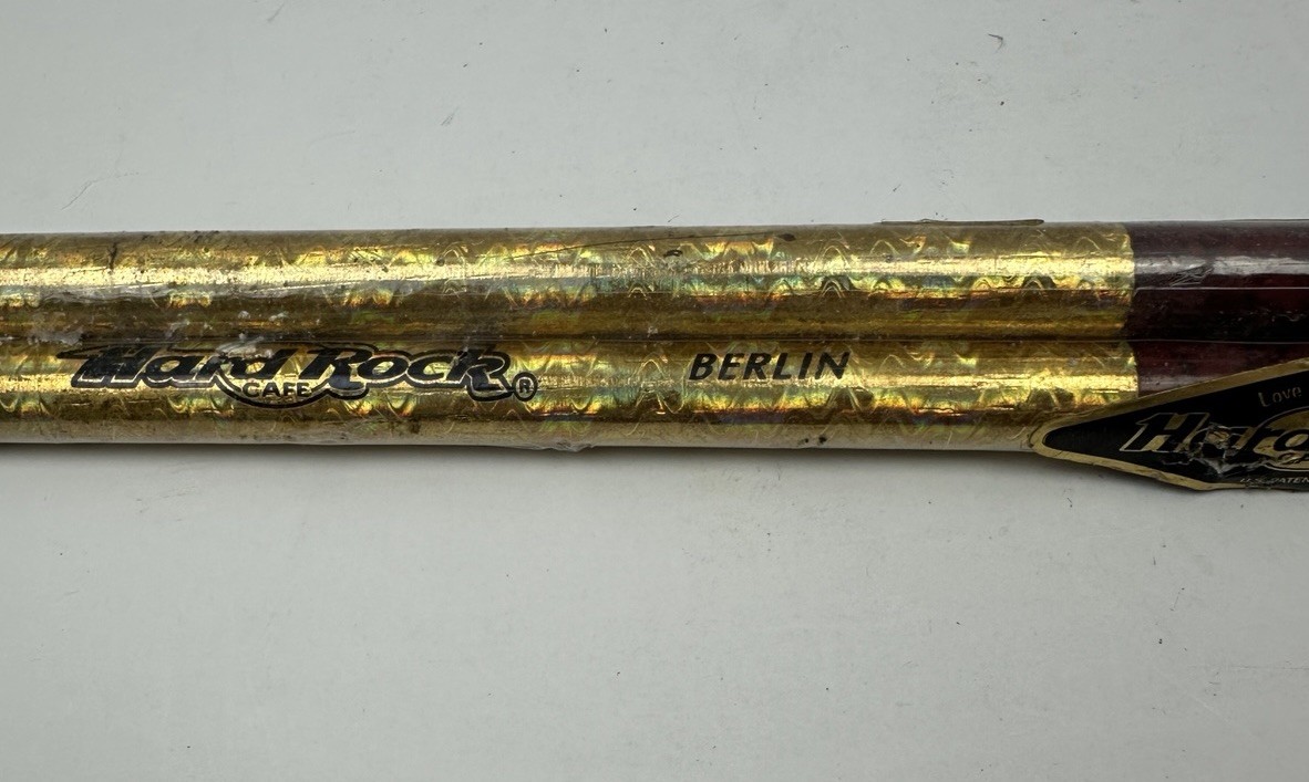Hard Rock Cafe Hot Sticks Gold Drumsticks Berlin New In Plastic *some ...