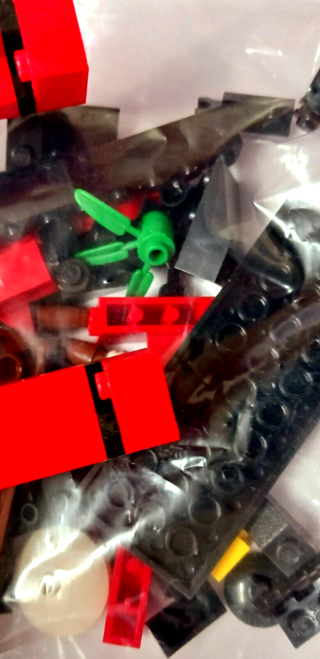 5 LEGO INCOMPLETE SETS NINJAGO, POWER RANGERS, ATLANTIS, SPACE POLICE ...