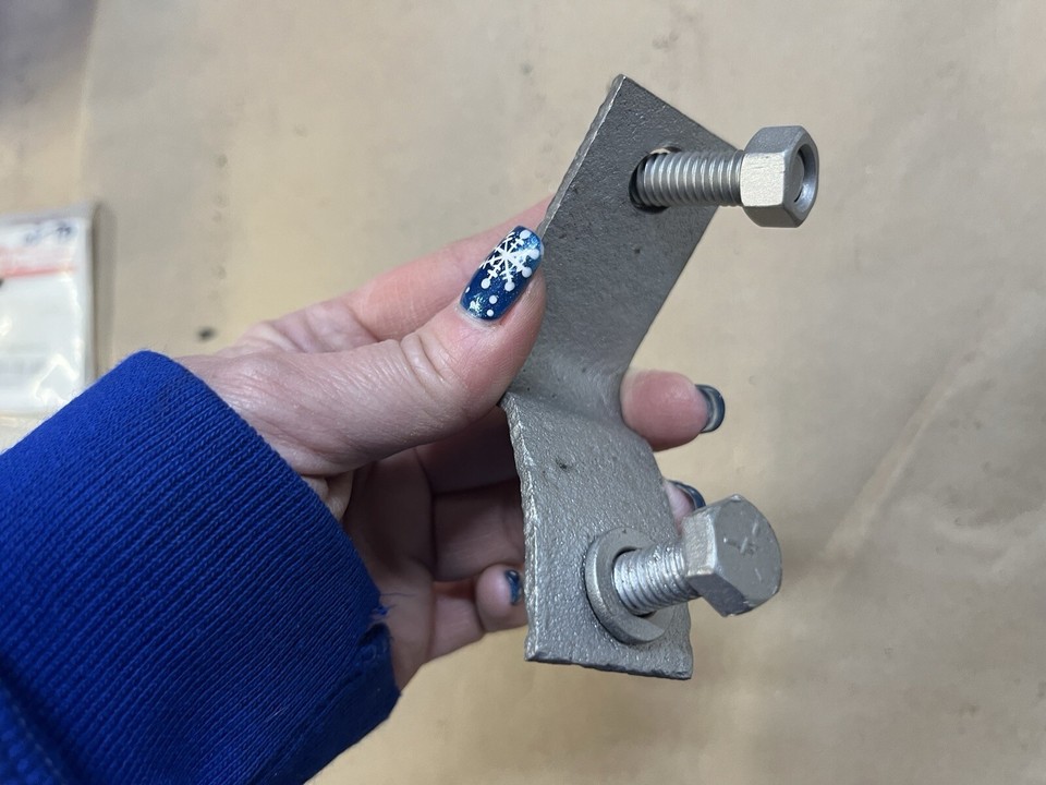 73-79 Ford Truck 78-79 Bronco Coil Spring Retainer Cup Bracket 1973 ...