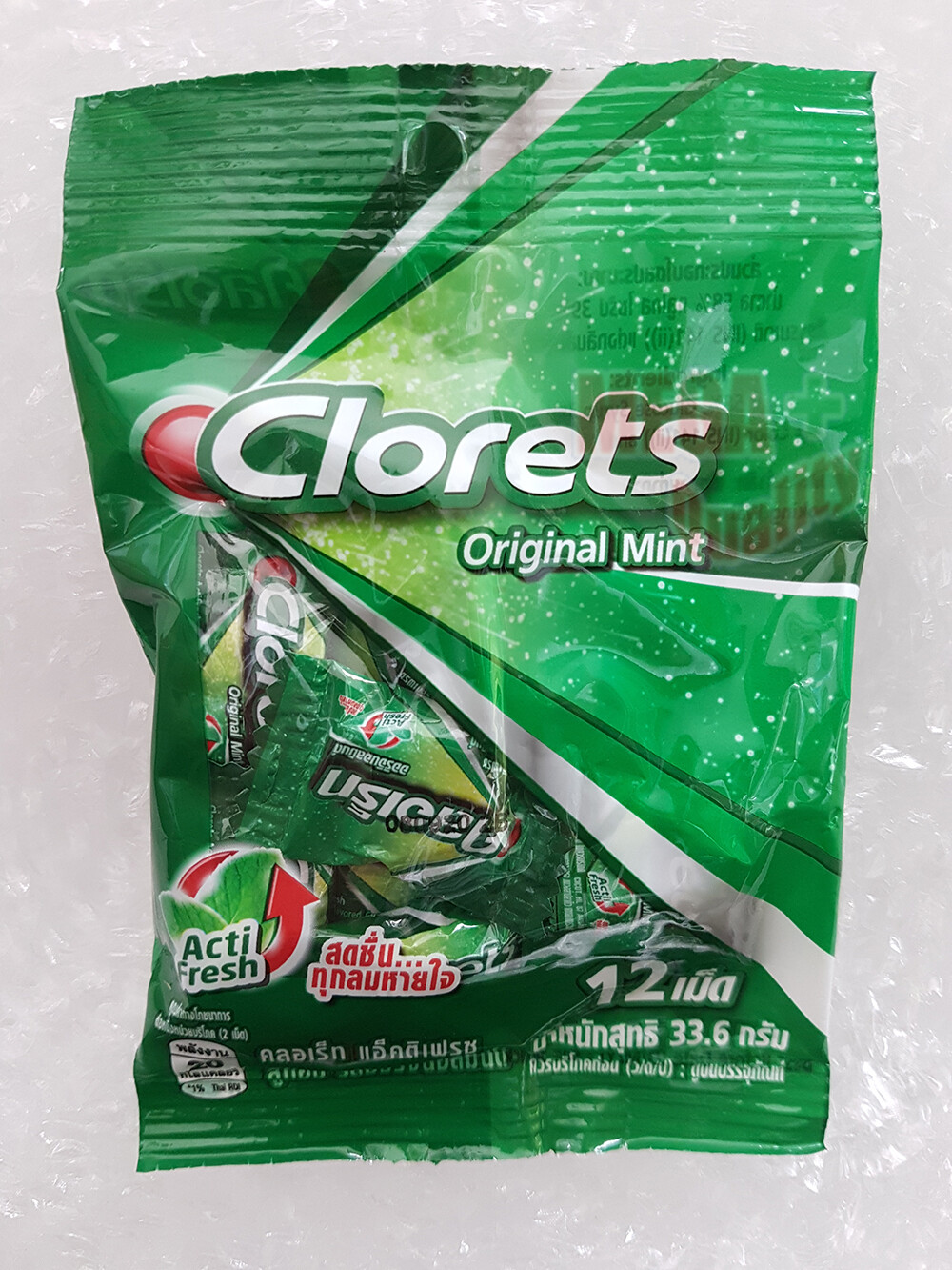 Candy Cool Clorets MINT Original Refreshing Breath Acti Fresh 12 Pieces ...
