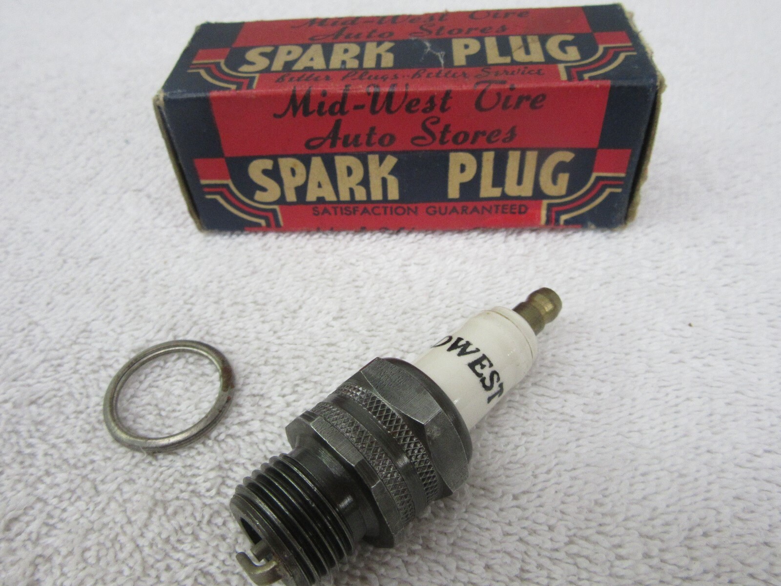 NEW IN BOX Vintage Antique Midwest No. 7 Spark Plug 18mm COLLECTIBLE | eBay