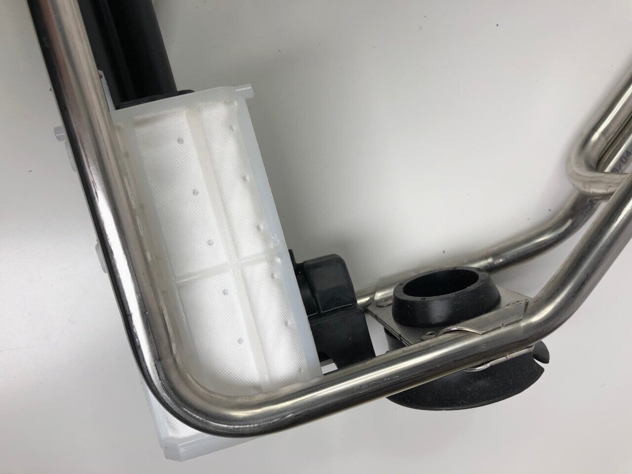 Navistar International 4097728C91 QLS Def Sensor 4140918C91 | 2517604C1 ...