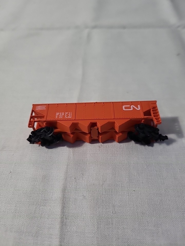 Model Power #3223 N Scale Canadian National Hopper #789012 | eBay