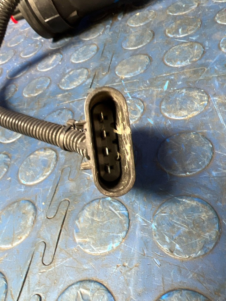 2006 - 2011 Cadillac DTS Rear Air Ride Suspension Compressor OEM ...