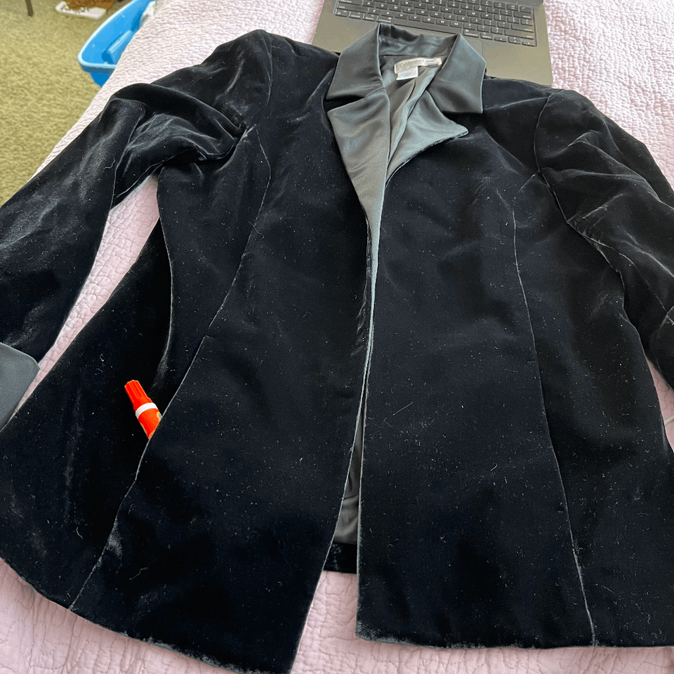 NWOT Midnight Blue Velvet Blazer Black Satin Lapel Cuffs Size M | eBay