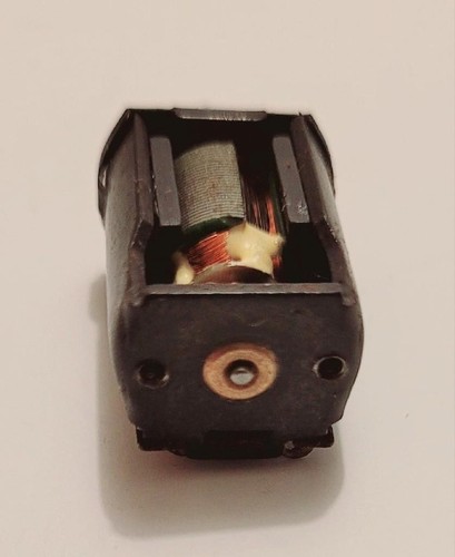 10-VINTAGE HO TRAIN MOTORS -1/2" X 3/4" X 3/8" N.O.S.-TYCO- ATHERN ...