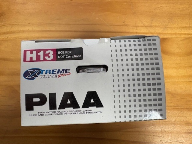 NOS! PIAA H13 Xtreme White 4000K | eBay
