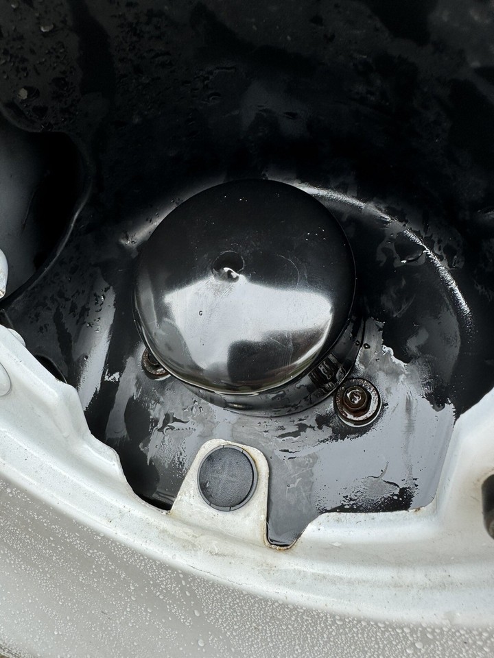 Capless Fuel Filler Cover 2017 - 2024 CHEVROLET Silverado, Gas Cap Dust ...