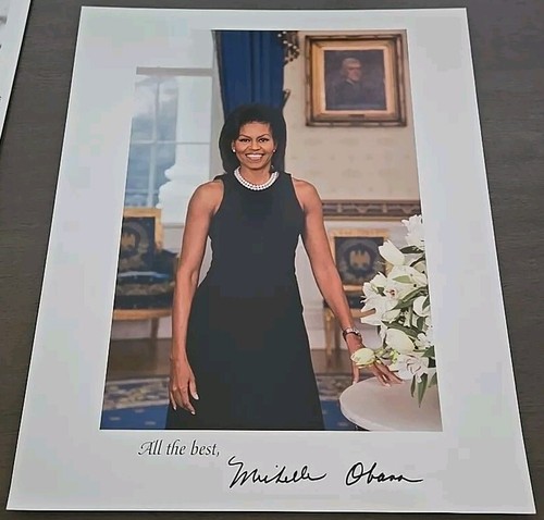 Michelle Obama Signed 8x10 Glossy Color Photo No COA 1st Lady | eBay