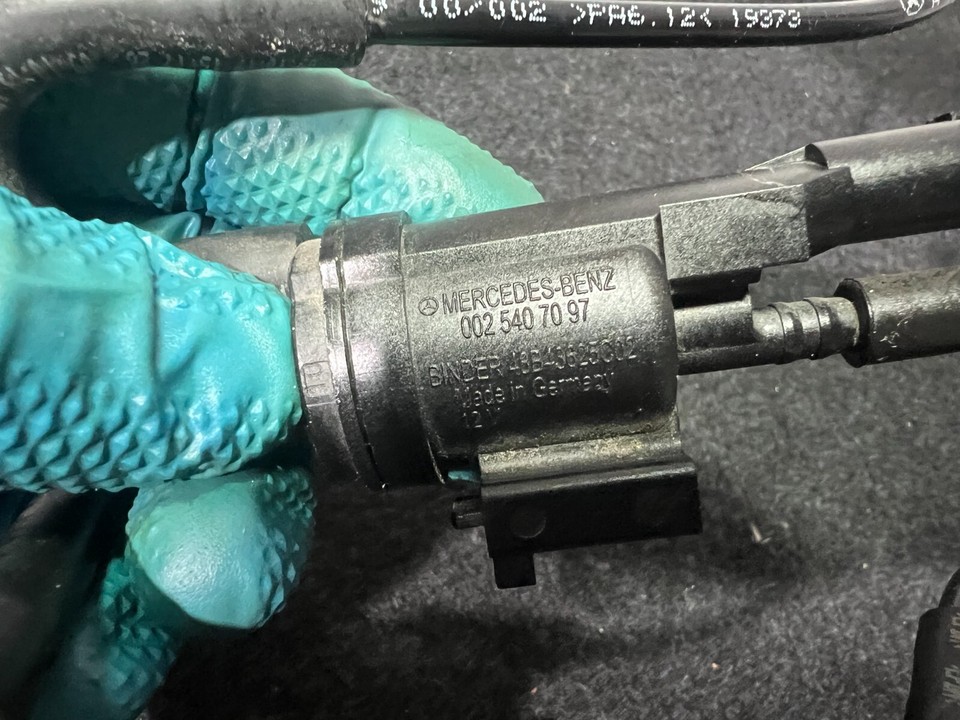 2012-24 Mercedes-Benz Switchover Valve OEM ORIGINAL | eBay