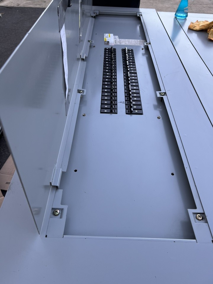 GE AQF3424MBX 400A MLO 208/120v Panel Board 3 Phase 4 Wire 400 Amp THQB ...
