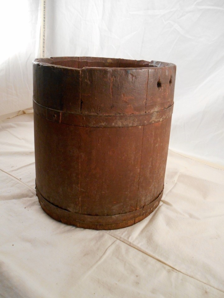 Antique Primitive Wooden Stave Well Water Bucket Metal Bands WOOD ...