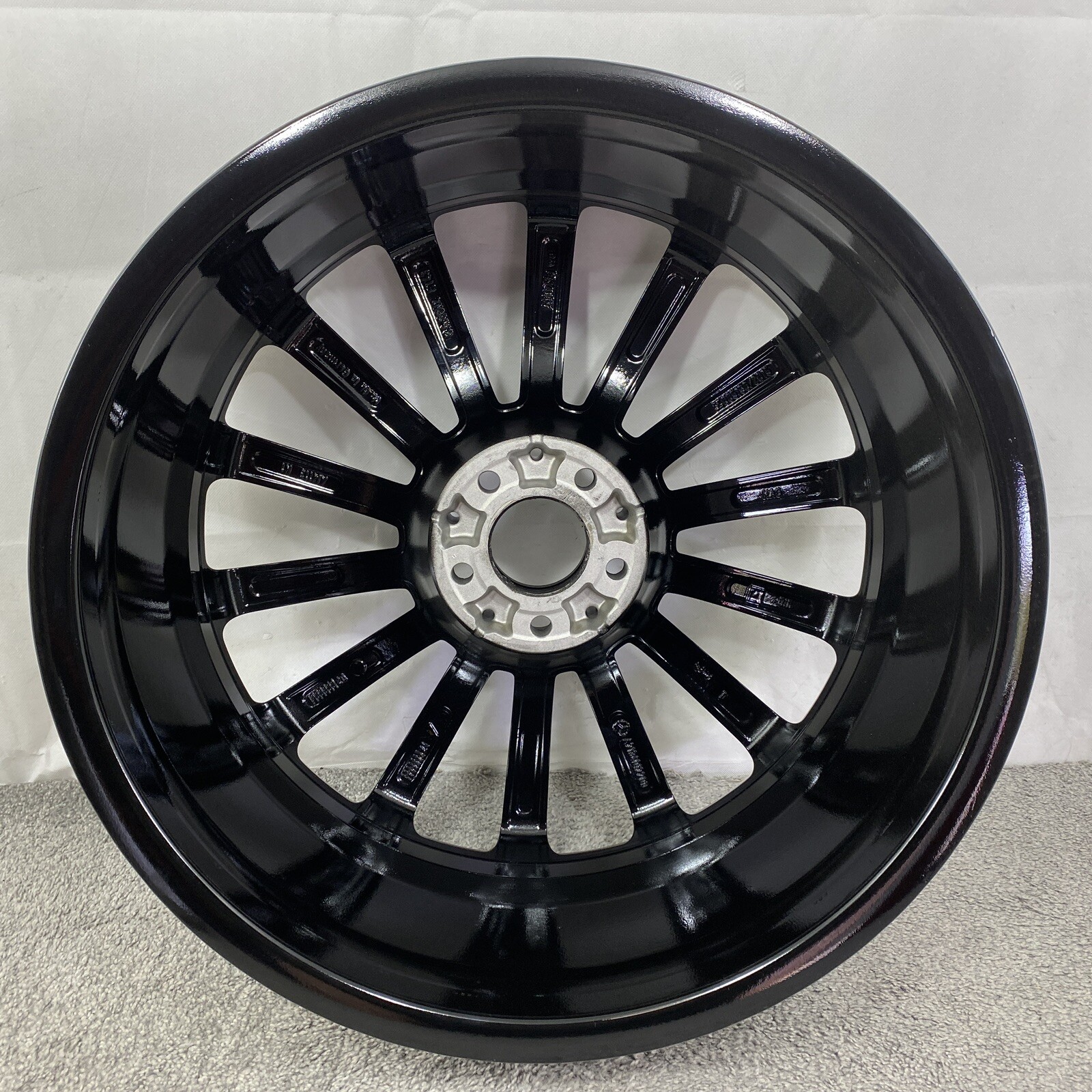 20 Genuine MERCEDES E Class W213 AMG Alloy Wheel A2134012200 Front ...