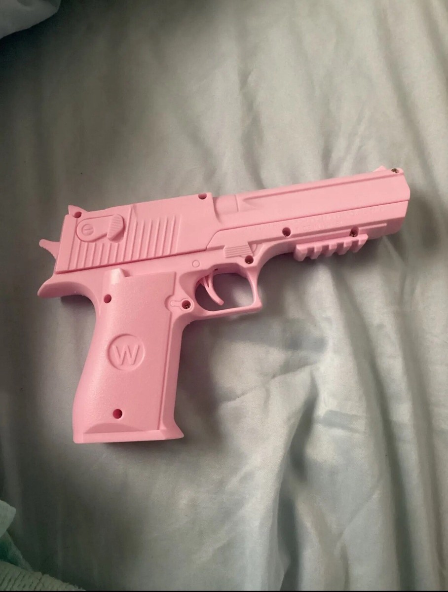 Pink Baby Desert Eagle 9mm