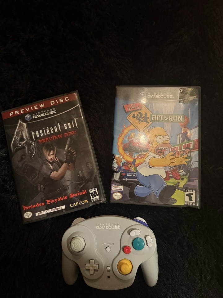 GameCube Wavebird Controller and Resident Evil and Simpson Hit and Run ...