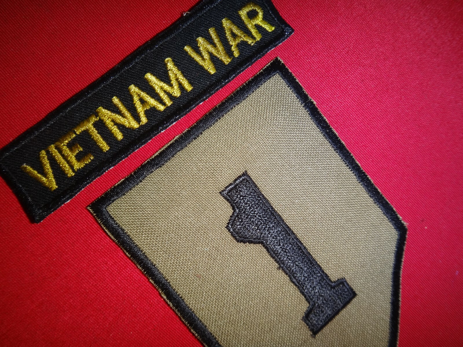 Set Of 2 Vietnam War Patches: VIETNAM WAR Tab + US 1st INFANTRY ...