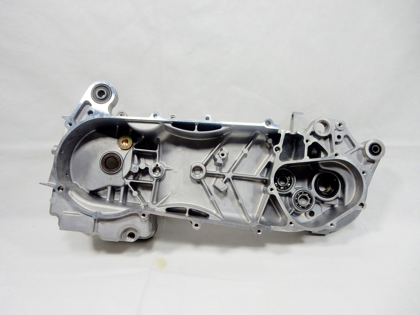 GY6 B-BLOCK CRANKCASE ASSEMBLY FOR 63mm CYLINDER BORE / 57mm STUD ...