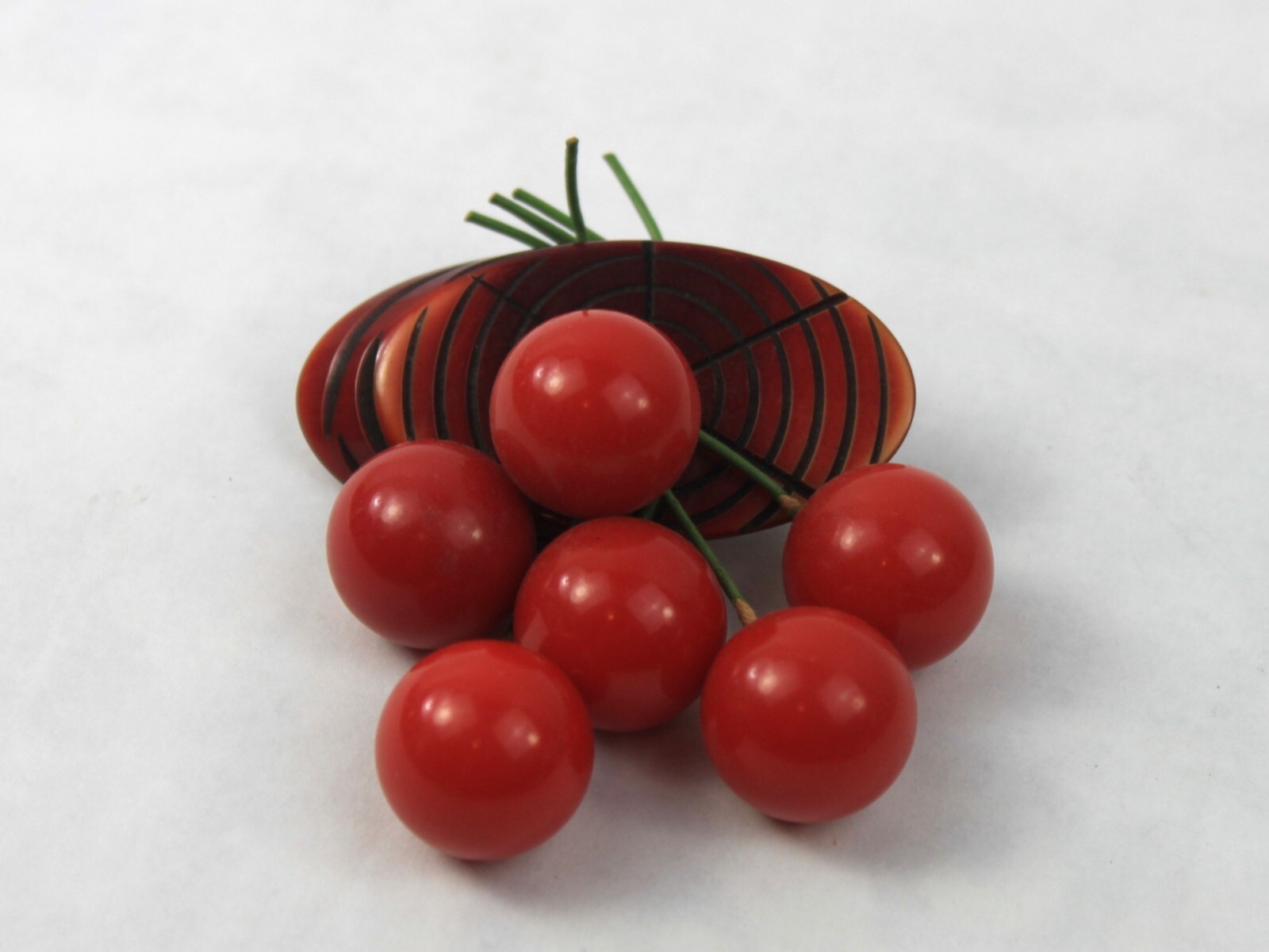 1940s Cherry Red Bakelite Log Brooch Pin with Danglin… - Gem