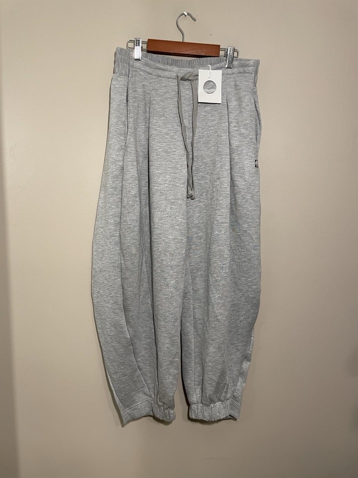NWT Anthropologie Daily Practice Barrel Jogger Pants Pleats Small Grey ...