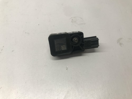 2020 CHEVROLET CAMARO Cabrio 6.2 Right Side Crash Impact Sensor ...