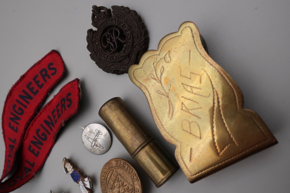 WW1 / WW2 British Army Badges / Patches / Royal Engineers / Trench ...