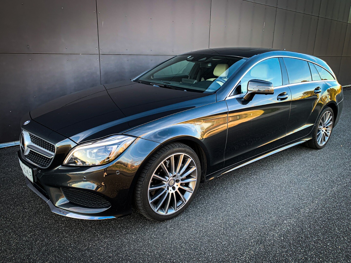 Mercedes CLS400 Anmeldelser - Se vurderingen på Bilbasen