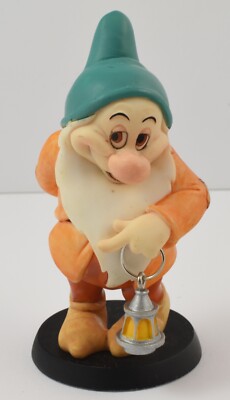 Enesco Disney Enchanting A25975 Blushing Dwarf Snow White Dwarf Bashful ...