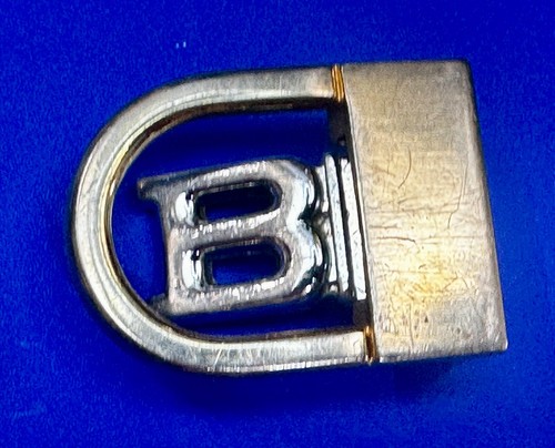 B - Letter Initial Monogram Vintage Two Tone Swing Arm Small Belt ...