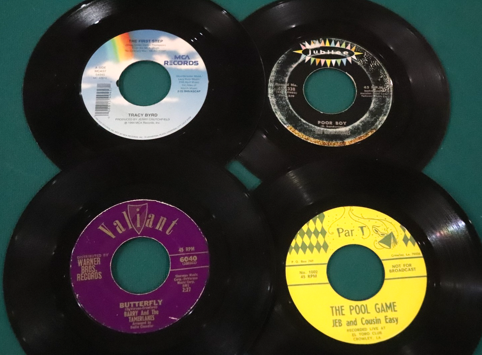Lot 32 Different Rare / Scarce/Obscure 45 rpm Discs Varied Labels ...