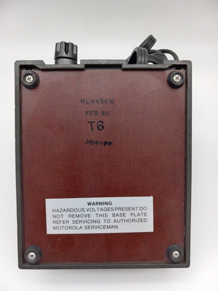 Motorola Mt500 Vintage Two Way Radio Nln-5490A 6 chanels, Used For ...