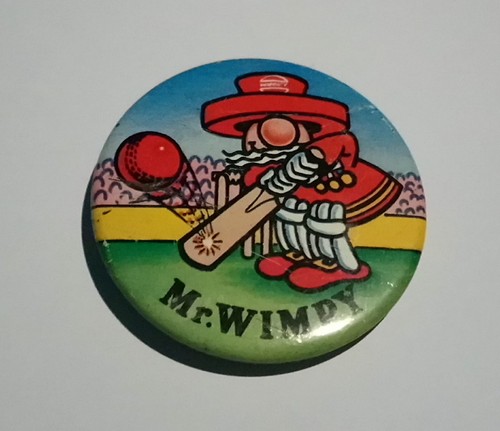 1980s LARGE ROUND WIMPY PIN BADGE MR WIMPY PLAYING CRICKET BAT AND BALL ...