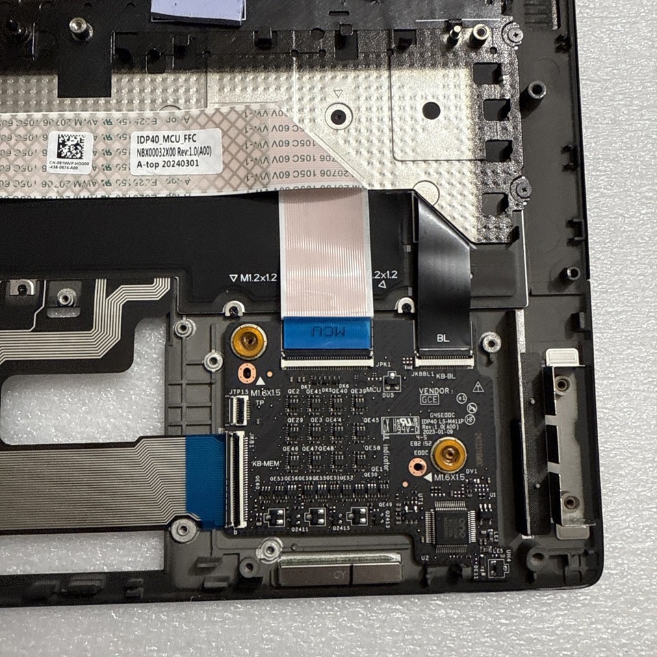 OEM Dell Alienware X14 R2 Palmrest US Backlit Keyboard 0DVDNC DVDNC ...