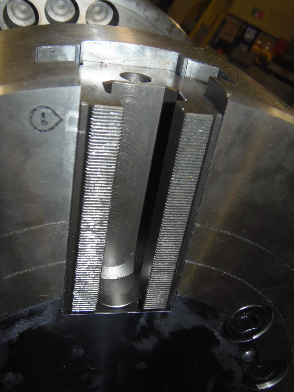 18" SAMCHULLY 3 JAW HYDRAULIC POWER CHUCK, MODEL HC-18, UNUSED | eBay