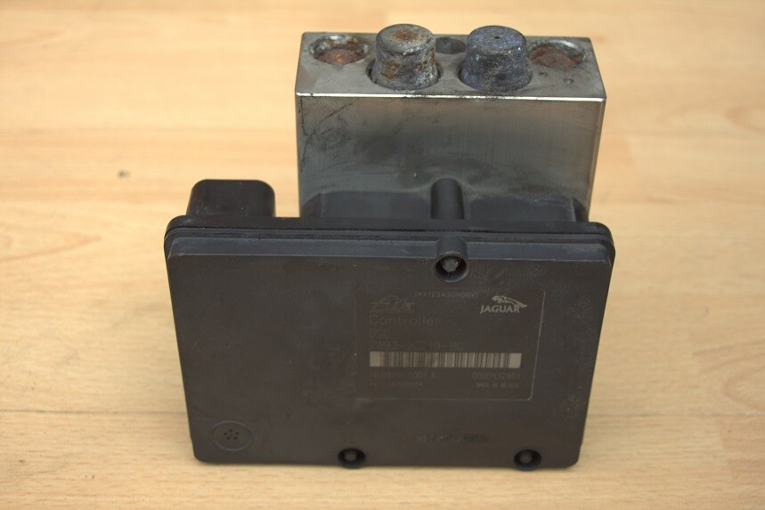 ABS PUMP + MODULE 2W93-2C405-AC Jaguar S-Type XJ XJ6 XJ8 X350 2002-2004 ...