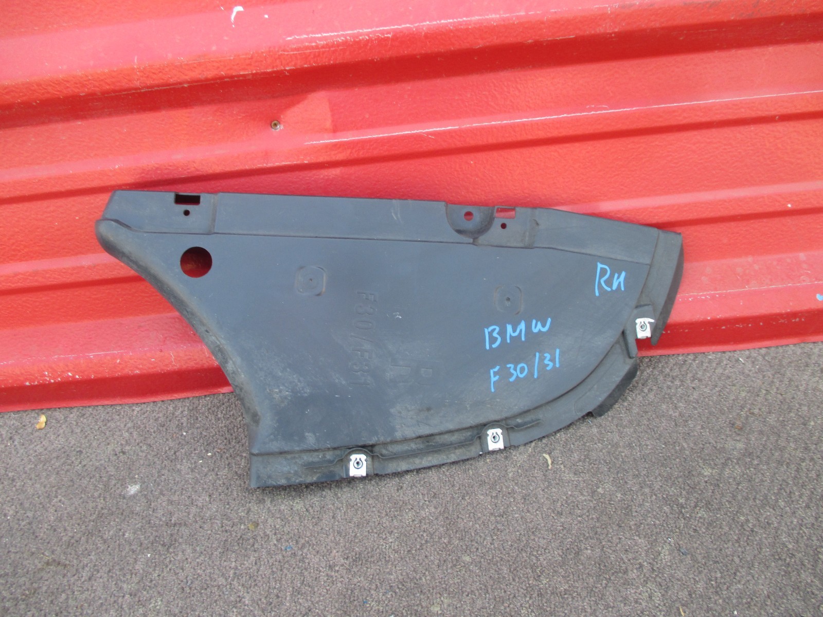 2013 BMW 328i Underbody panelling, rear right - 51757258048 2012 2014 ...